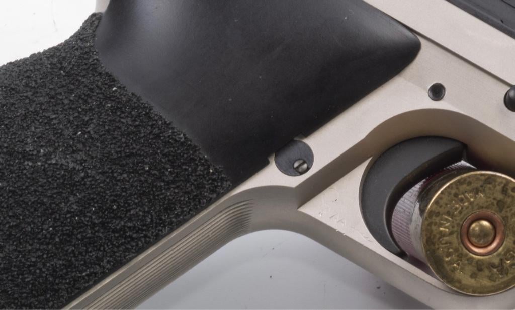 Two-tone SIG P210-8 | SIG Talk