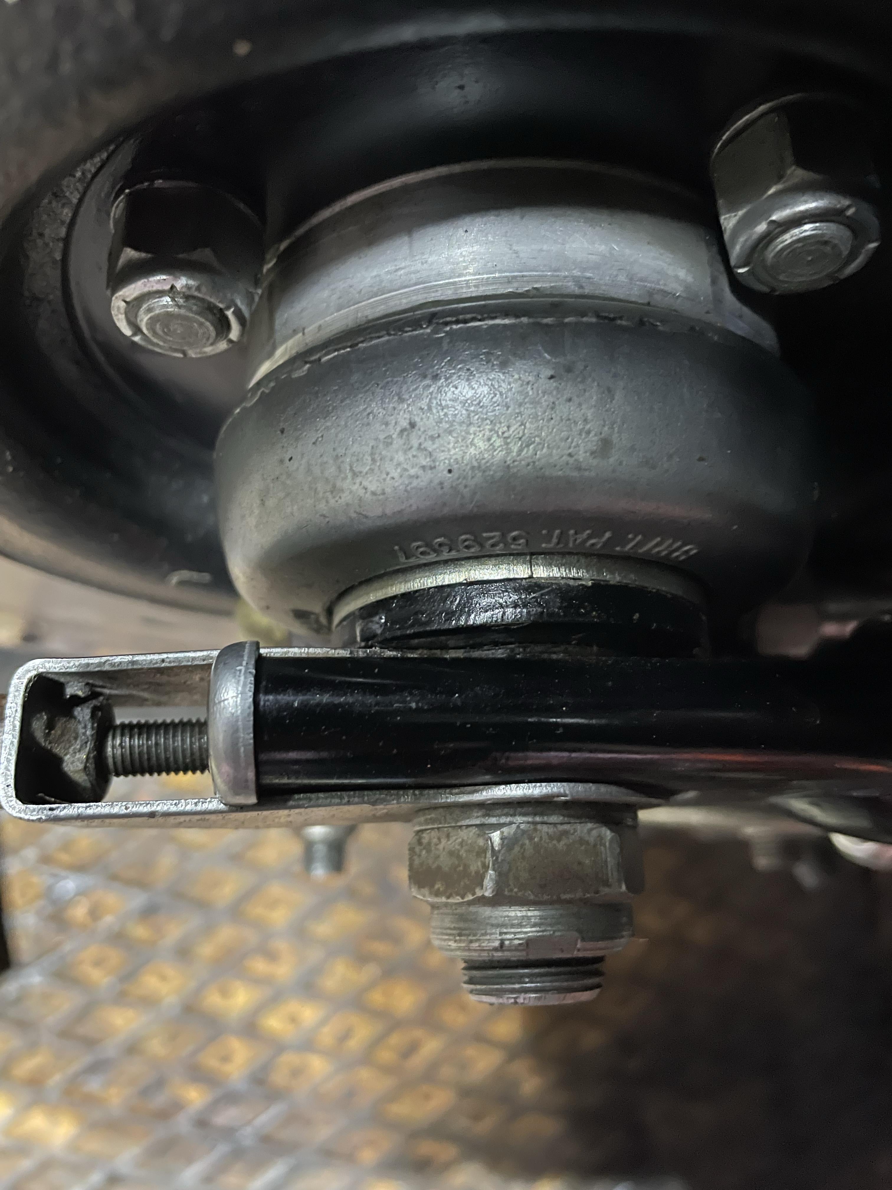 rear axle tightness | Triumph Rat Motorcycle Forums