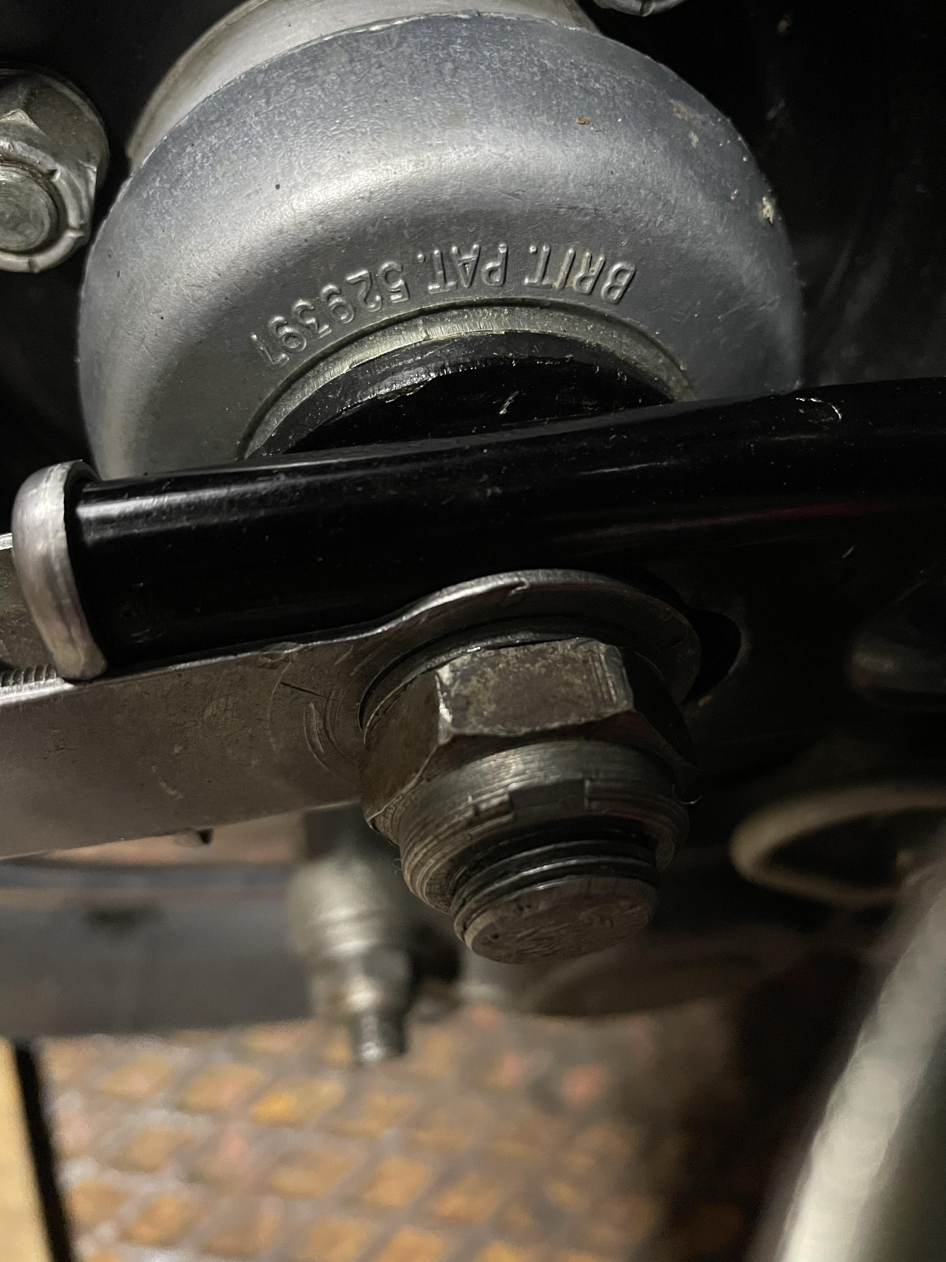 rear axle tightness | Triumph Rat Motorcycle Forums