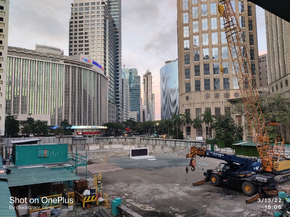 MANILA | BPI Headquarters | 224m | 735ft | 45 fl | U/C | SkyscraperCity ...