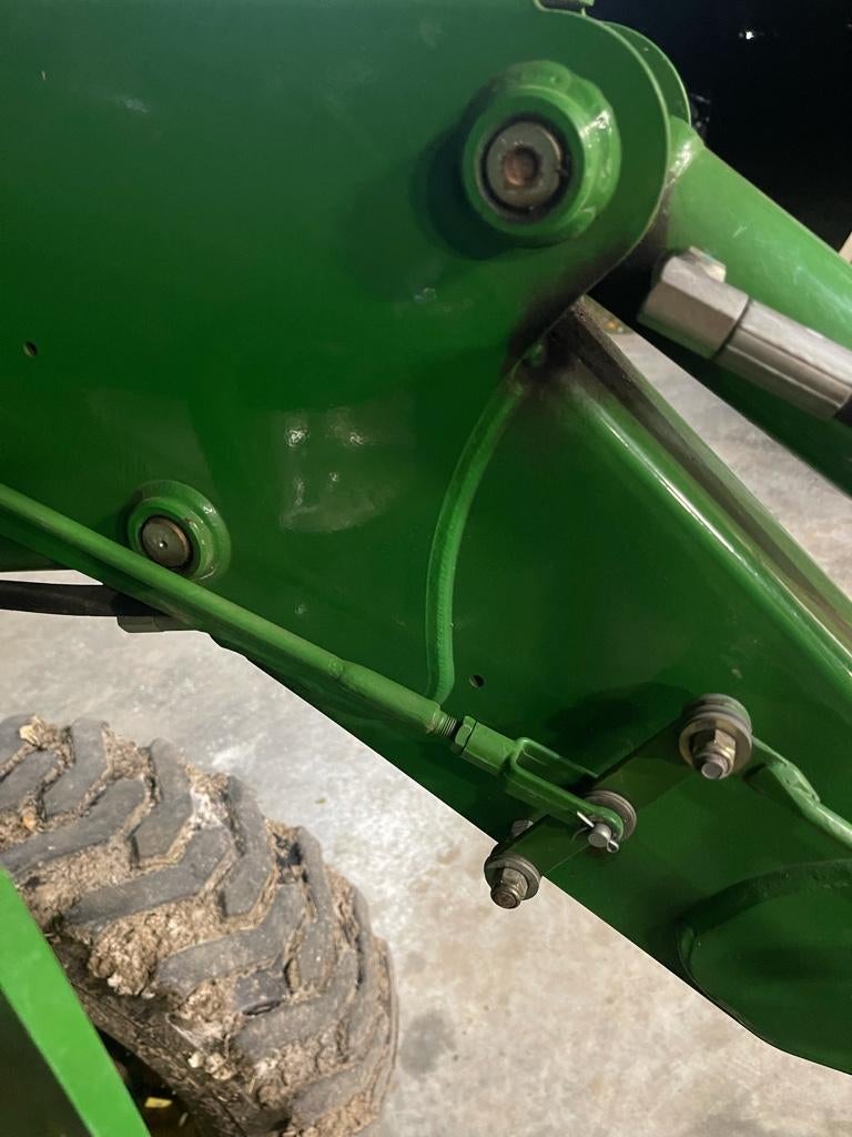 4044R with 440R Loader API (Bucket level Indicator) | Green Tractor Talk