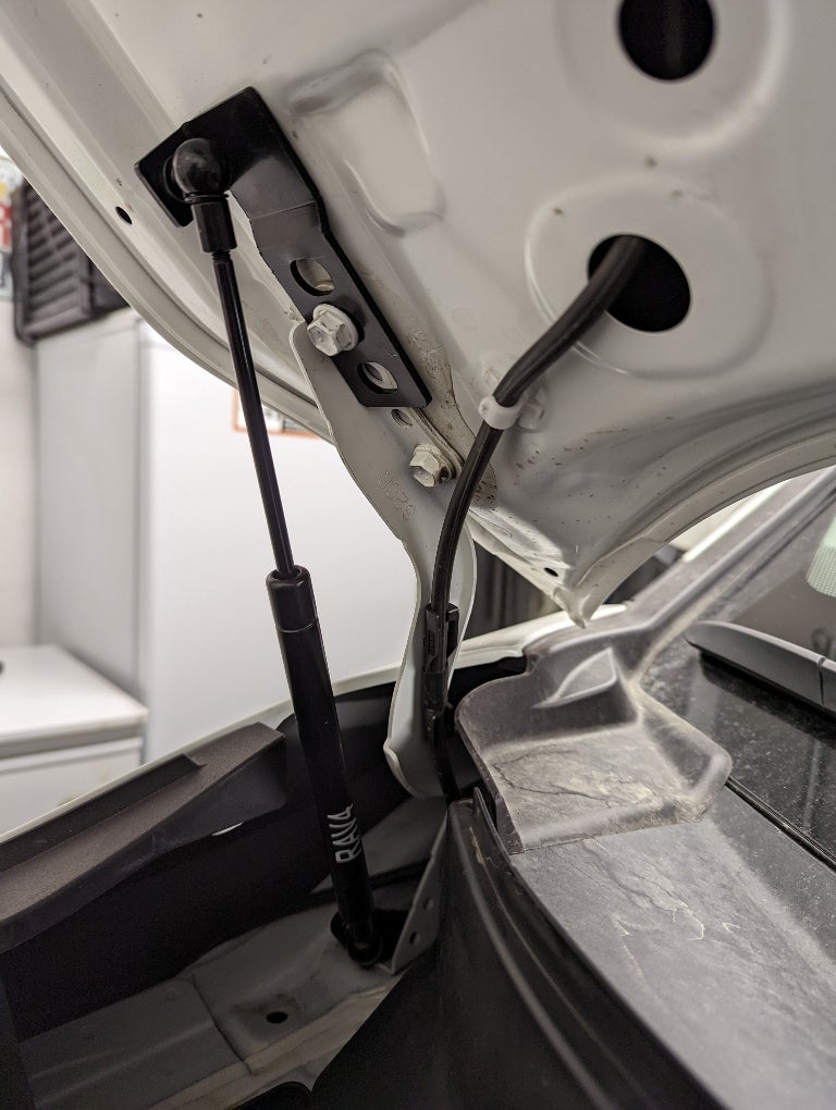Hood prop rod? .... No thank you. | Toyota RAV4 Forums