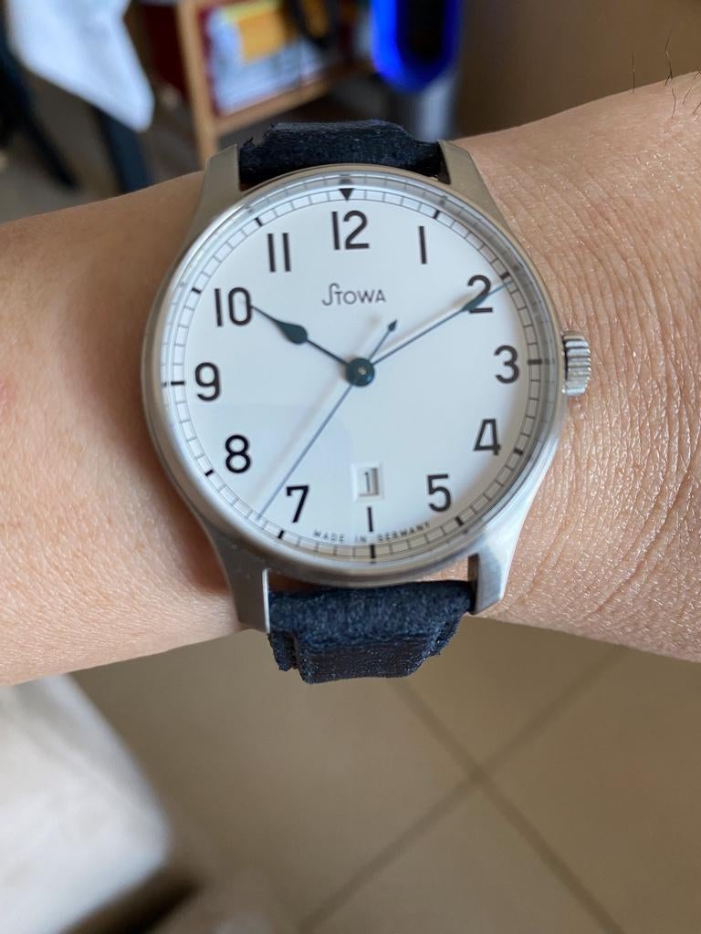 Fellow Sinners: what watch are you wearing today that's not a Sinn ...