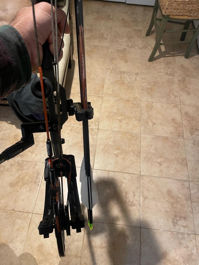 Low Pro Detachable Quiver on V3 31 | Archery Talk Forum