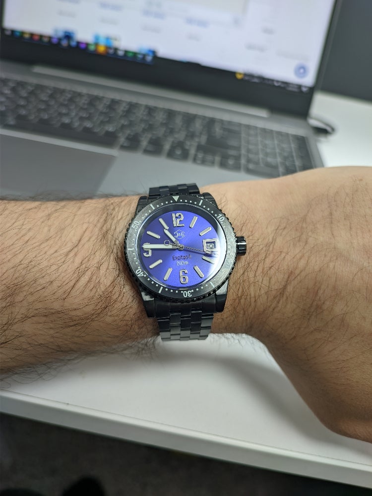 My Kickstarter watch has arrived | WatchUSeek Watch Forums