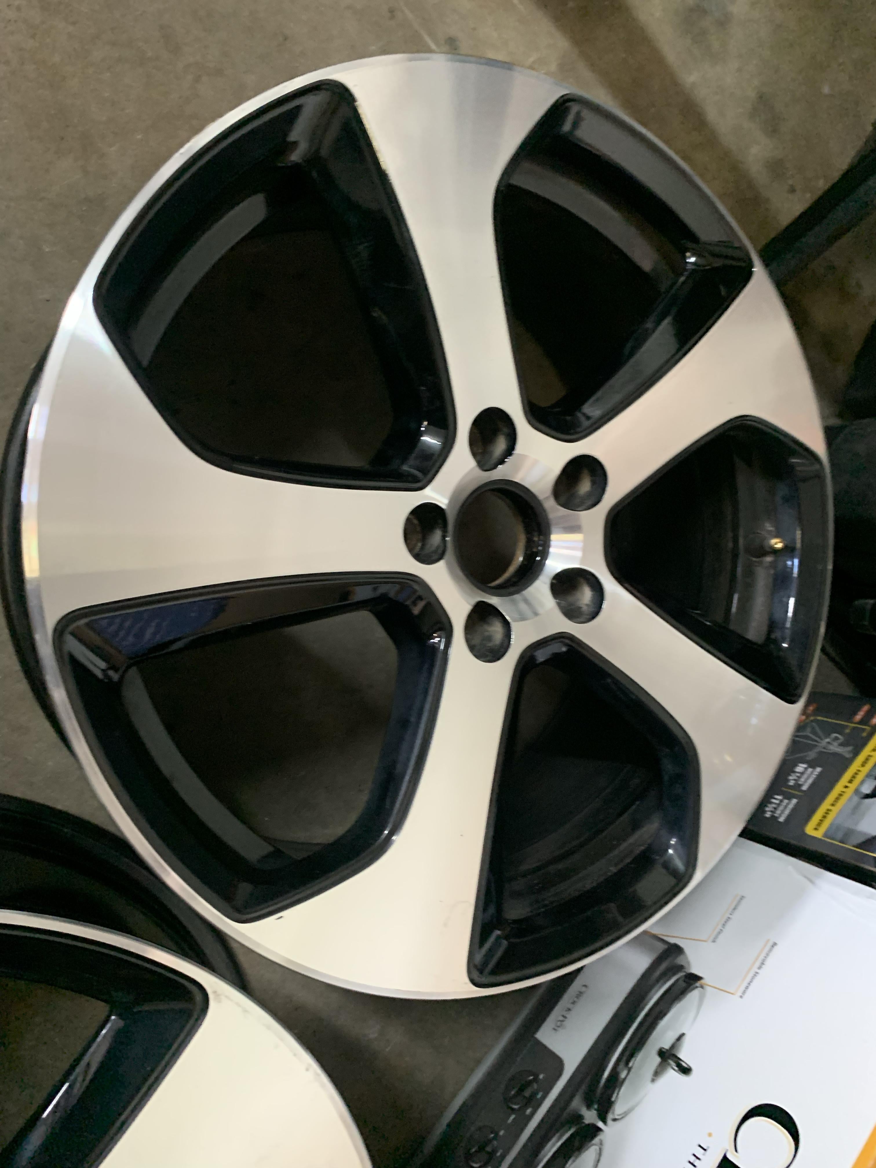 Fs 2x lightly used Austin wheels | VW Vortex - Volkswagen Forum