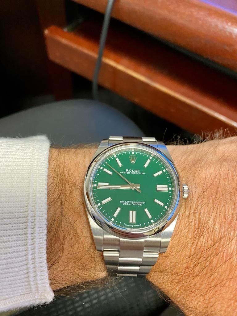 Versatility of green watches? | WatchUSeek Watch Forums