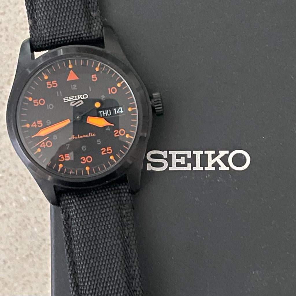 SOLD!! Seiko 5 SRPH33 Watch | WatchUSeek Watch Forums