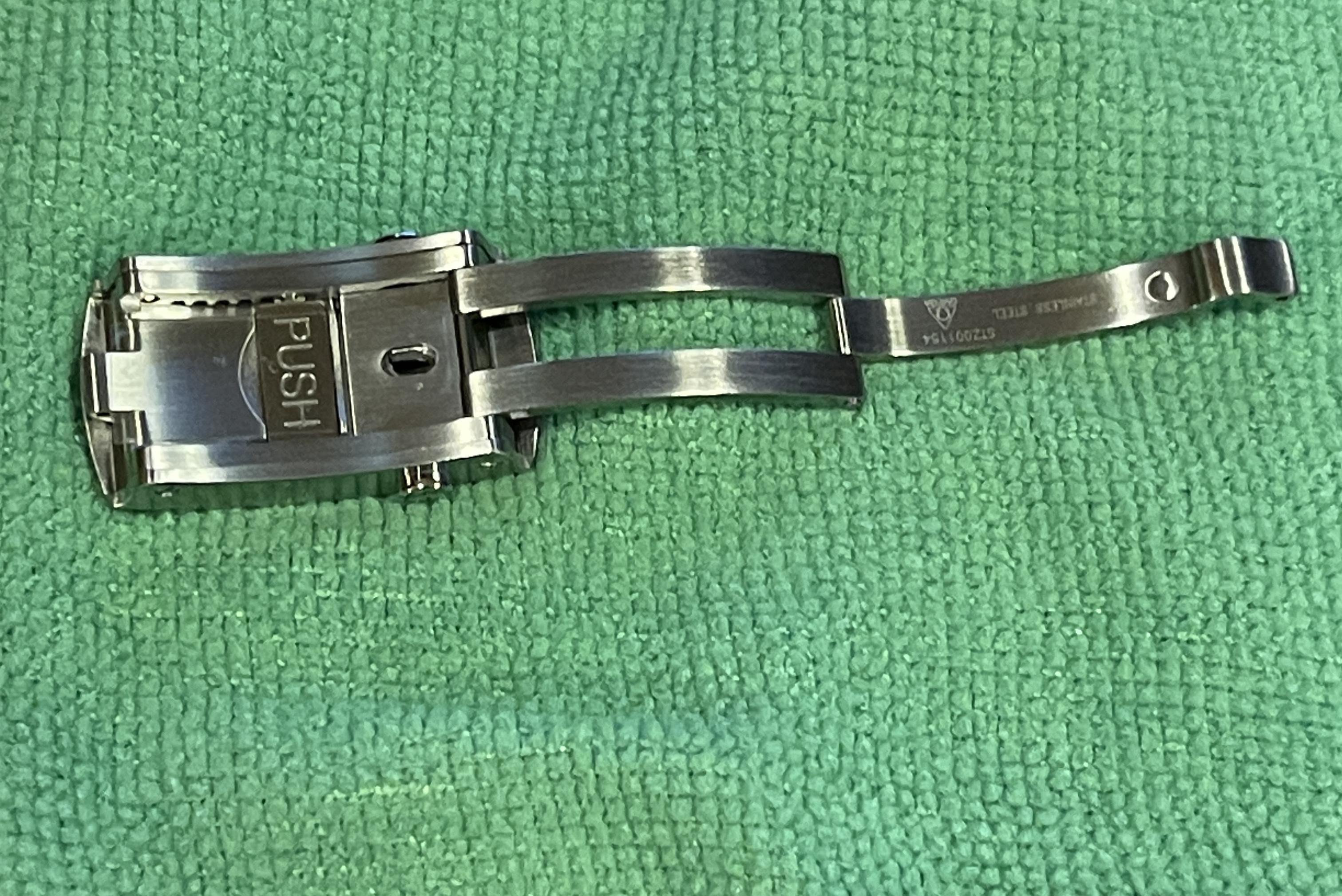 SOLD: Omega Adjustable Clasp | WatchUSeek Watch Forums