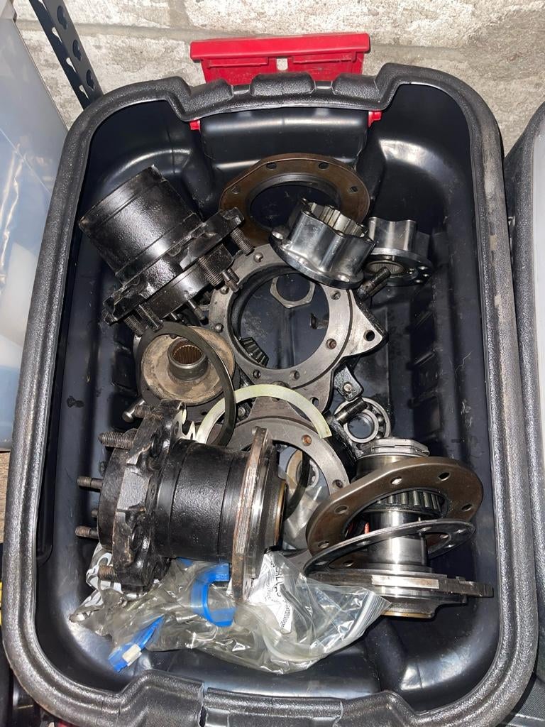 Toyota solid axle parts | Pirate 4x4