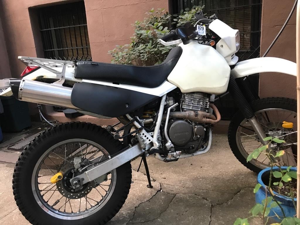 Black and White builds | Adventure Rider