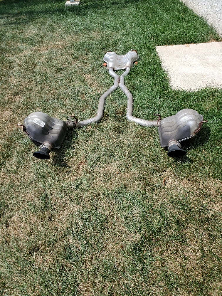 I'm Officially a Mopar Owner: GC SRT now with AWE exhaust | VW Vortex ...