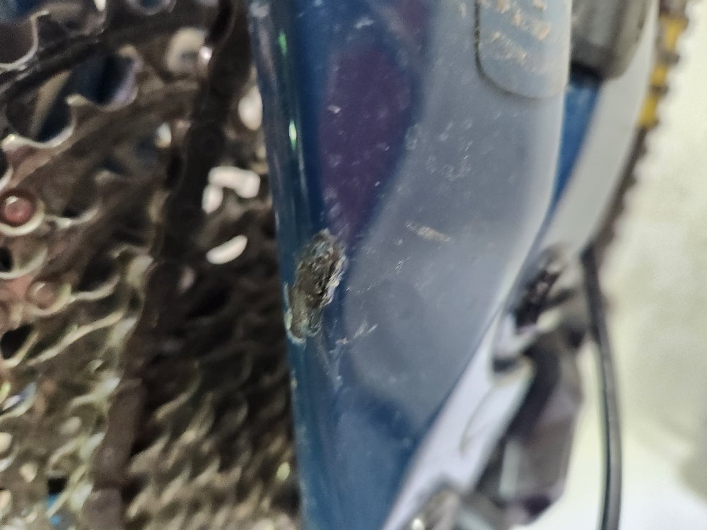 Chip/gouge in Chainstay | Mountain Bike Reviews Forum