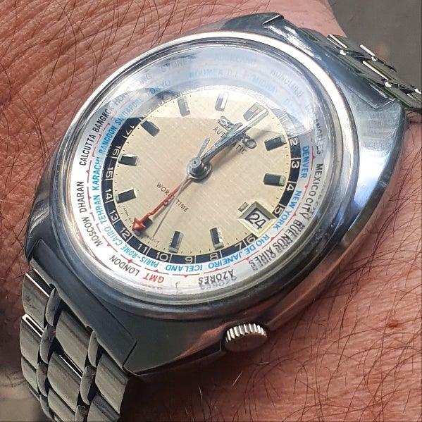 List of Seikos with GMT hand ? Add compass bezel ? | The Watch Site