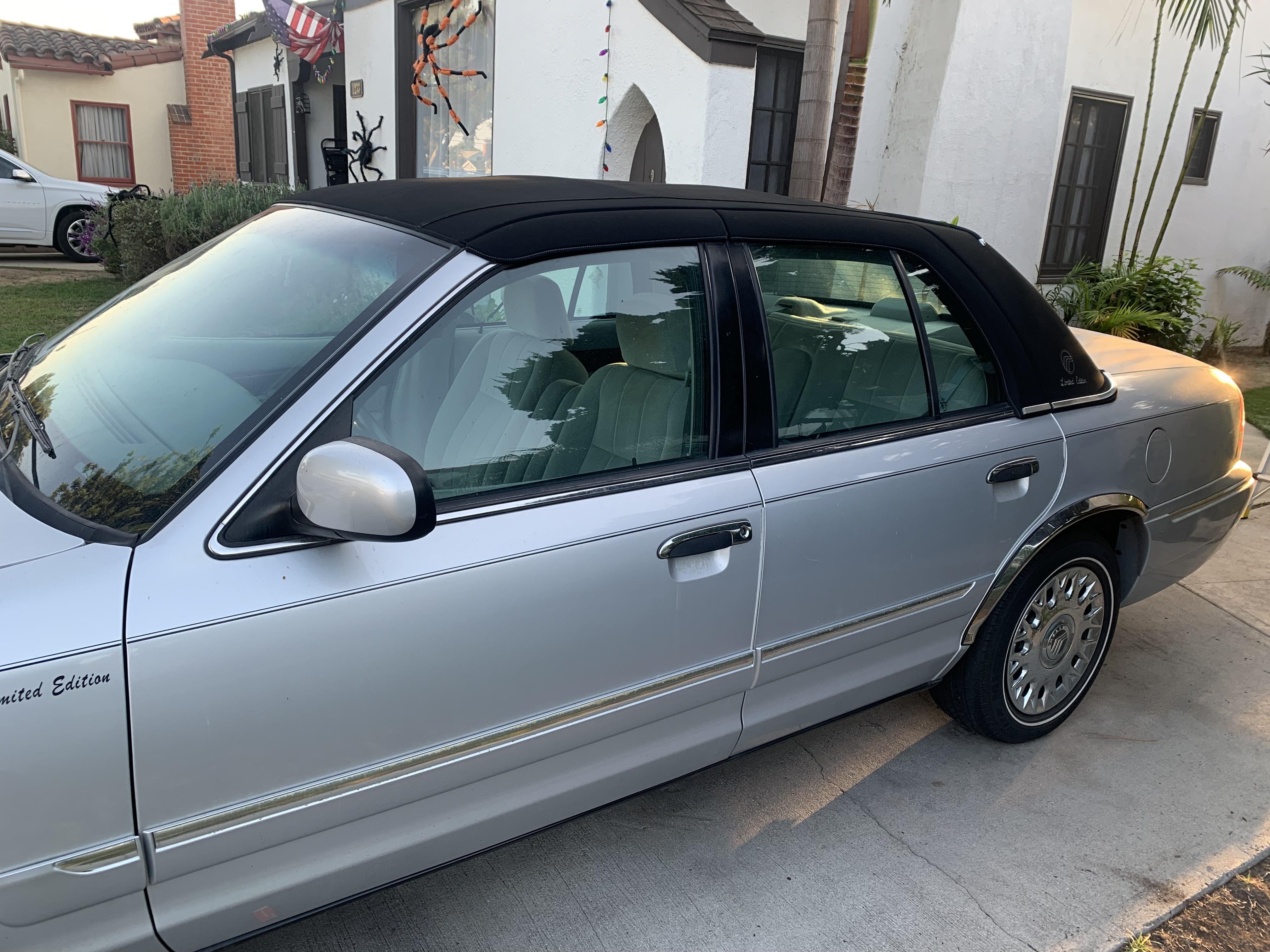 04 DHS Vintage Edition vinyl top removal? | Cadillac Owners Forum