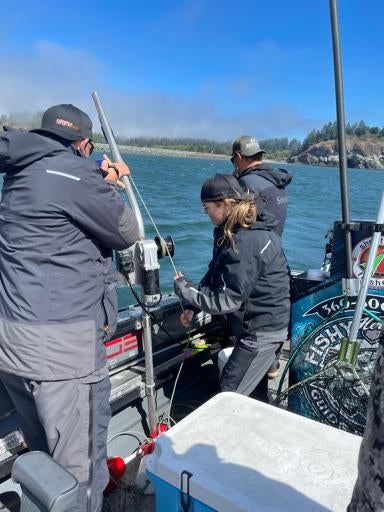 Crab Davits - pictures/ideas/mounting locations? | IFish Fishing Forum