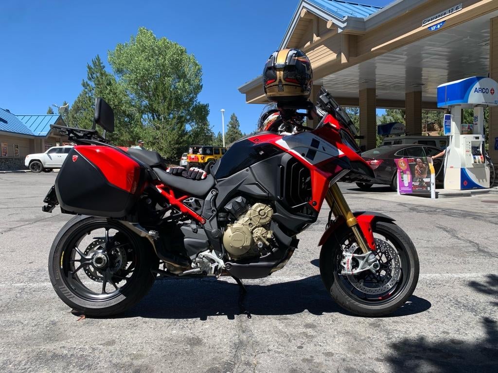 V4 Pikes Pike side cases | Ducati.ms - The Ultimate Ducati Forum