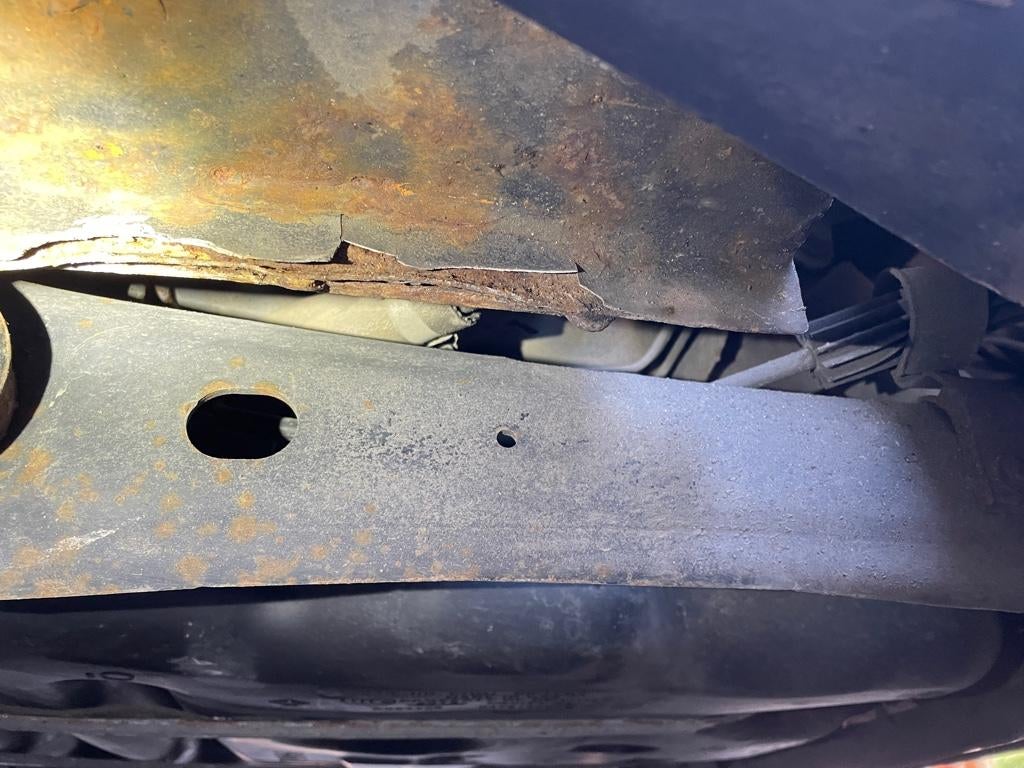 Removing rust and fixing pinch welds/rocker panels | The Chrysler ...