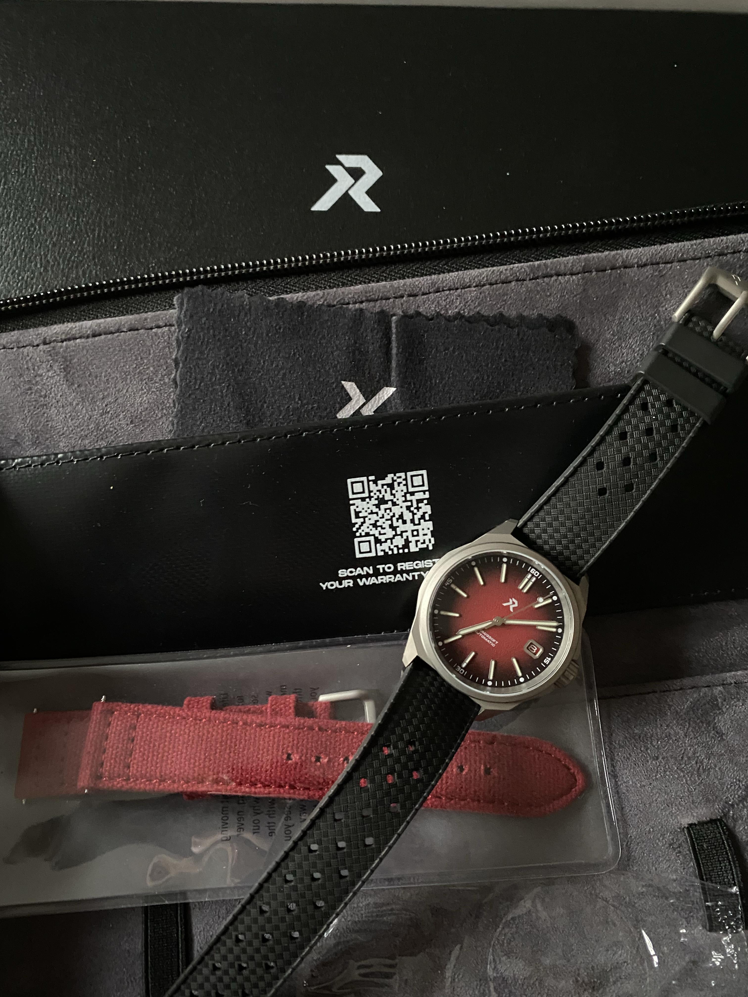 SOLD —FS: RZE RESOLUTE - CRIMSON RED (2 straps) | WatchUSeek Watch Forums