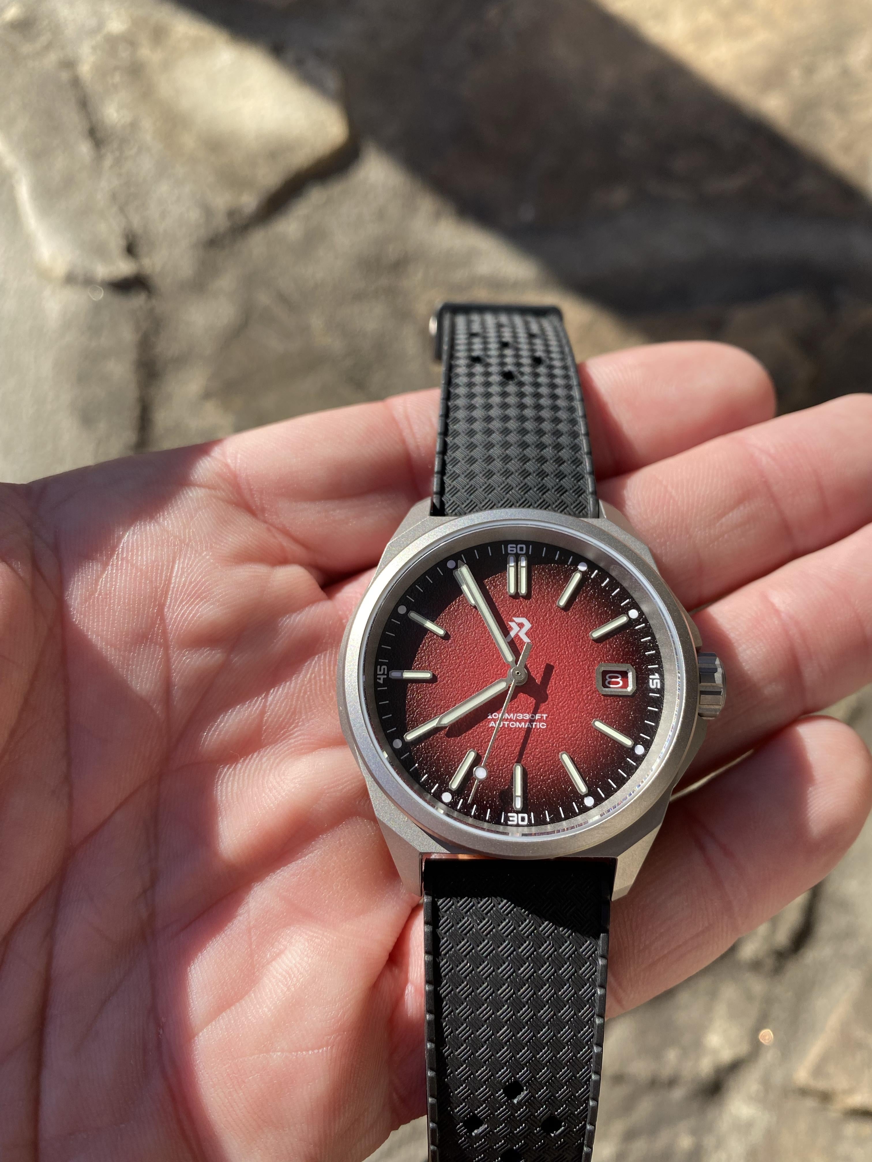 SOLD —FS: RZE RESOLUTE - CRIMSON RED (2 straps) | WatchUSeek Watch Forums