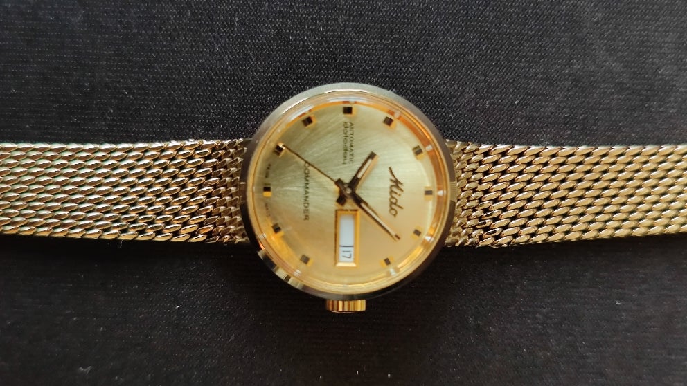 Vintage women's watches and their tiny movements are an achievement in ...