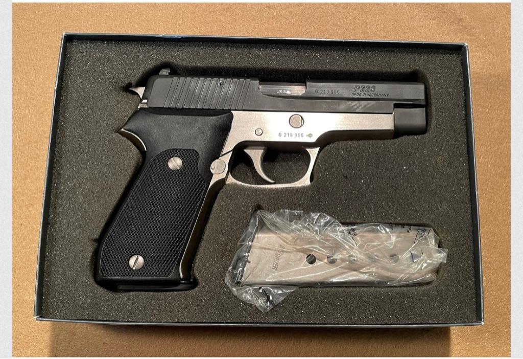 What happened to this P220 Nickel | SIG Talk