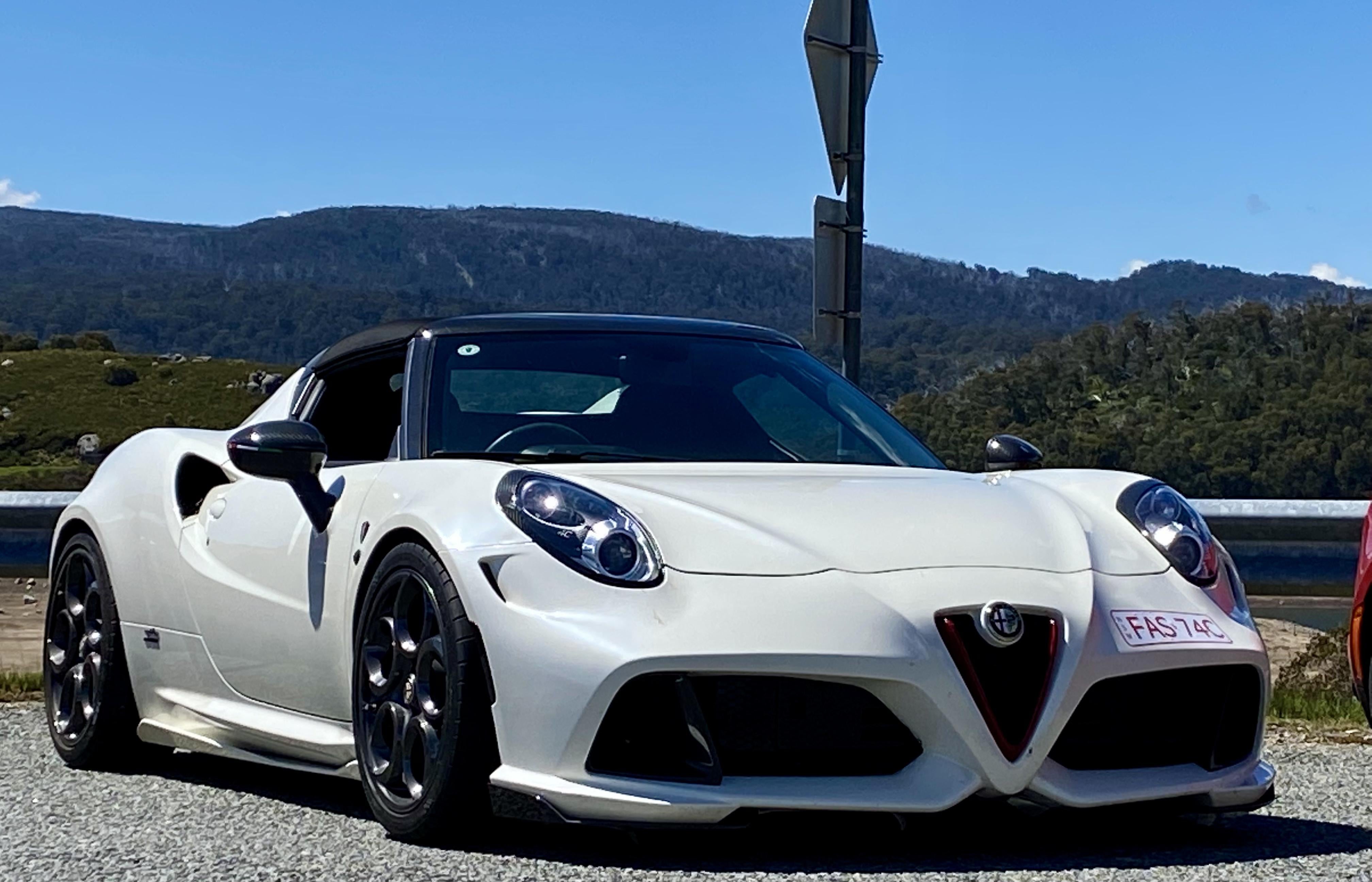 Front end body kit design study! | Page 6 | Alfa Romeo 4C Forums