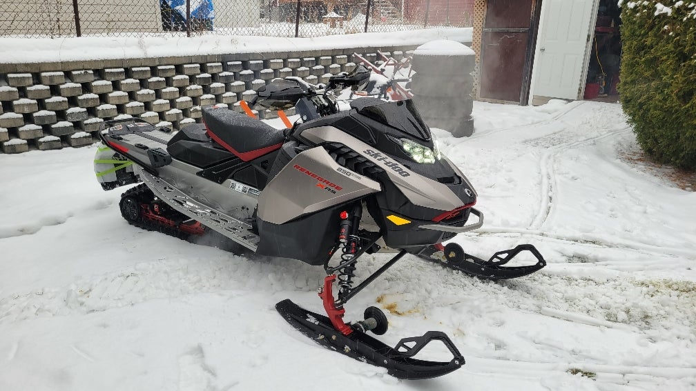 G5 MXZ XRS 850 is in the house. | Ski-Doo Snowmobiles Forum