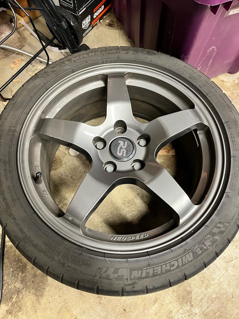 SOLD NEUSPEED RSE05 17x8 gun metal w/ Michelin PSS | VW Vortex ...