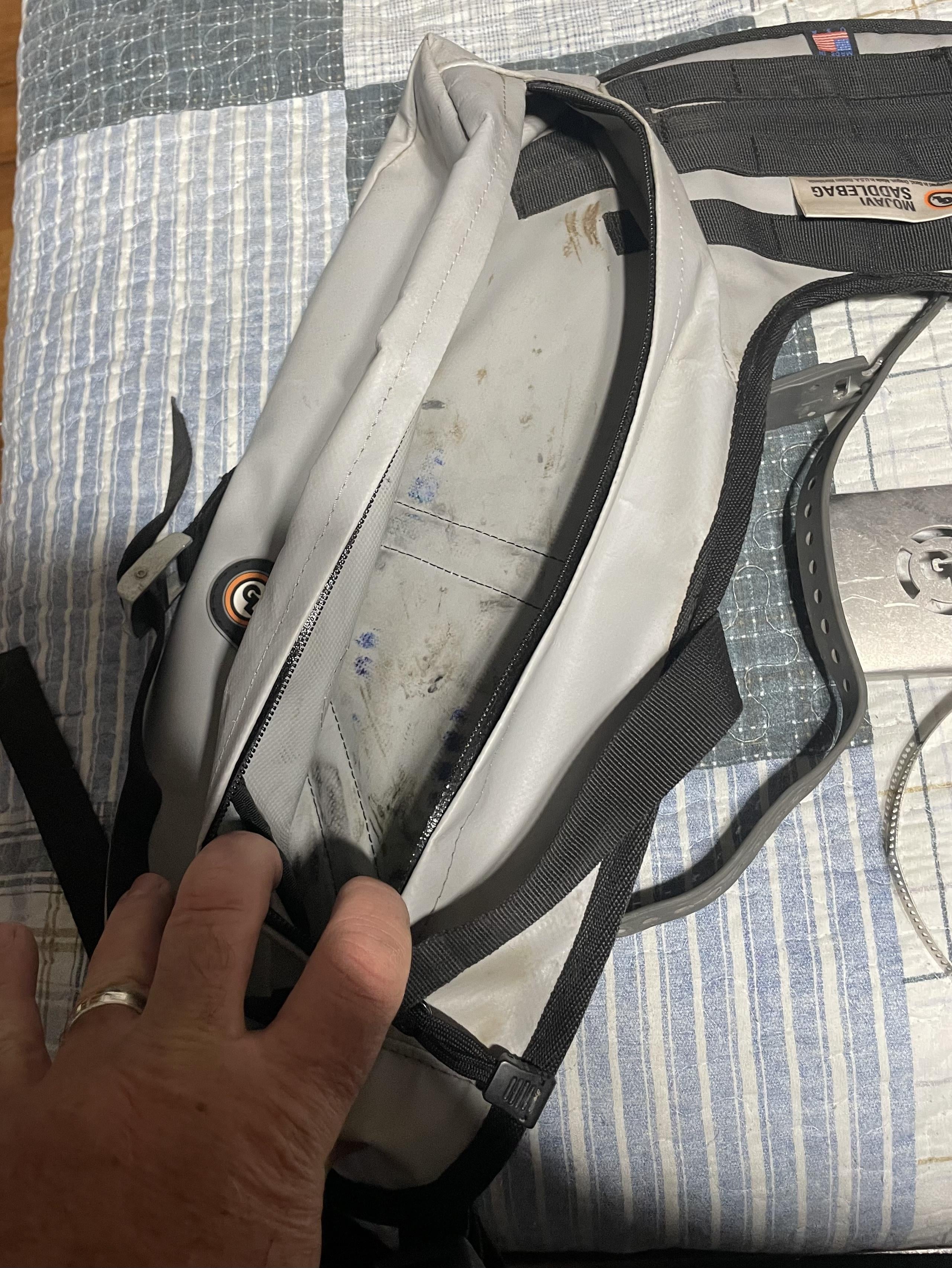 For sale - SOLD SOLD SOLD Giant Loop Mojave | Adventure Rider