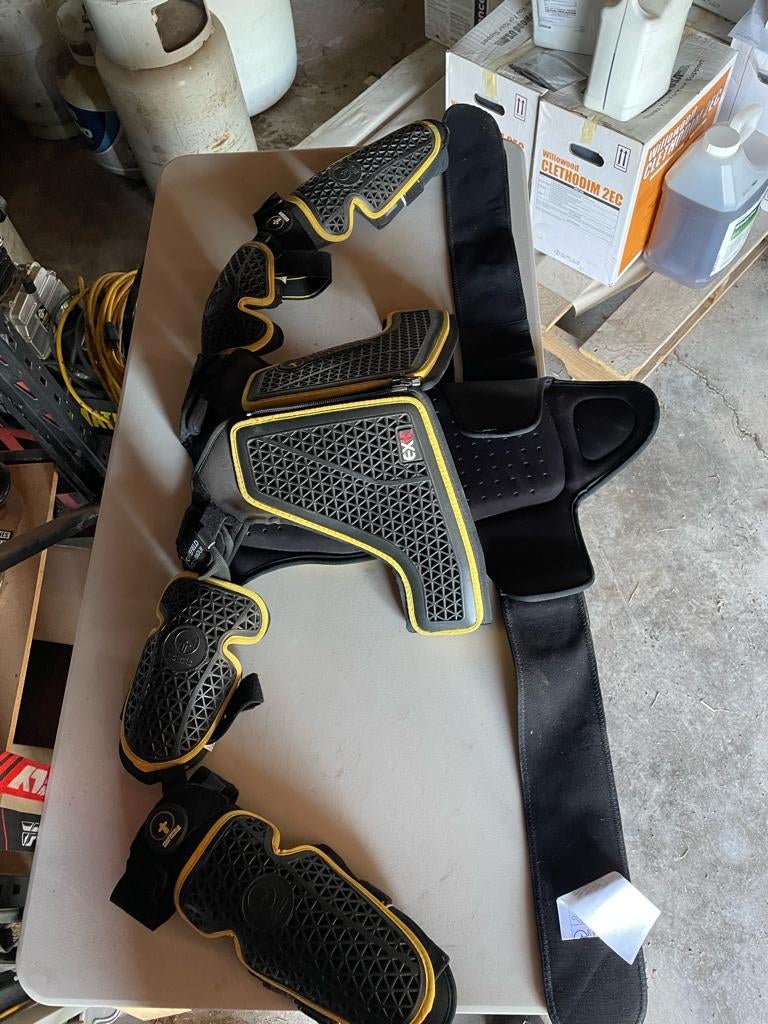 Sold - Forcefield EXK body armor | Adventure Rider