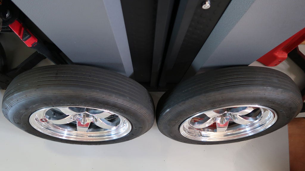 Weld 17x4.5 Polished Front Runner and M&H Tires | LX Forums Forum